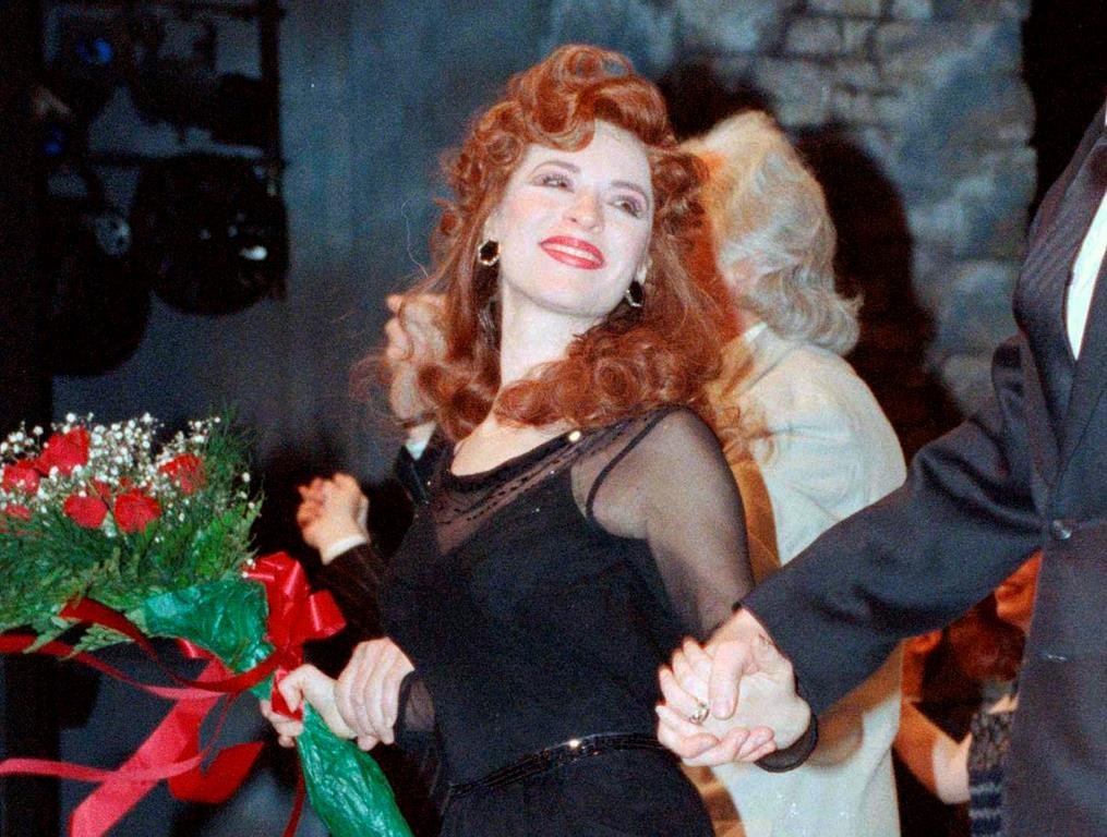 Tony-nominated actress Ann Crumb dies from cancer at 69