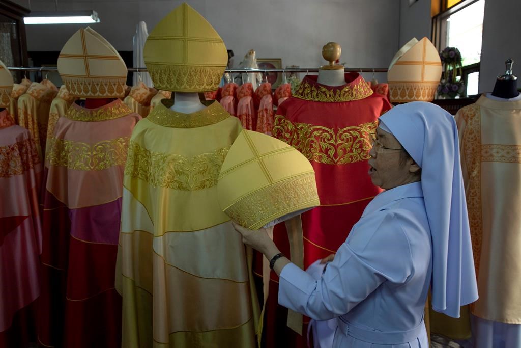 Bespoke silk robes await Pope Francis on Thailand visit