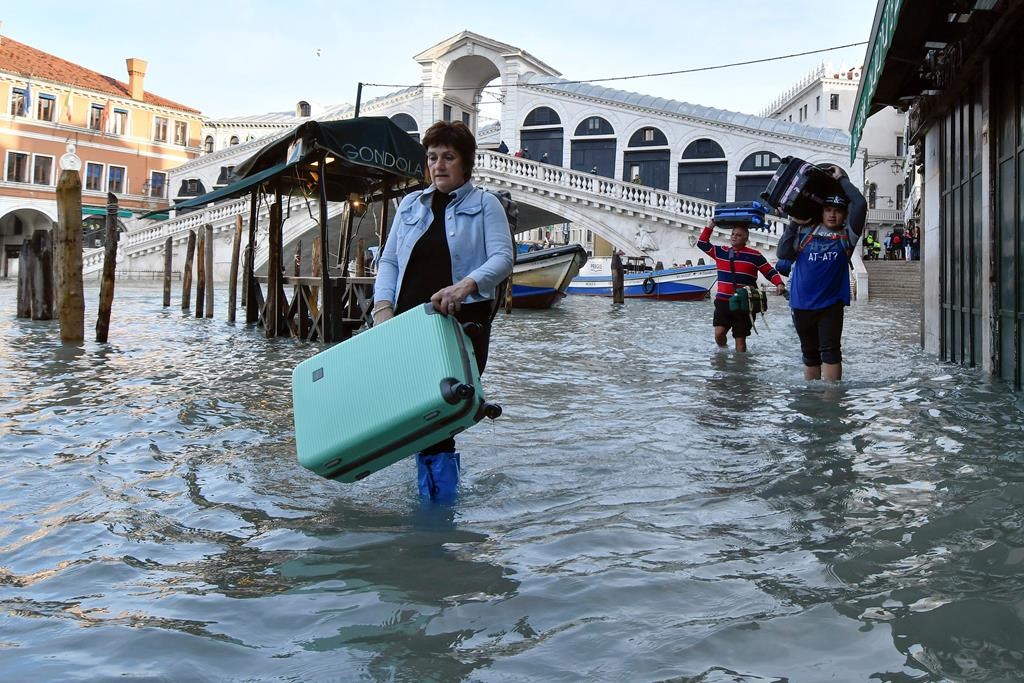 Venice faces new exceptional flooding, but below peak