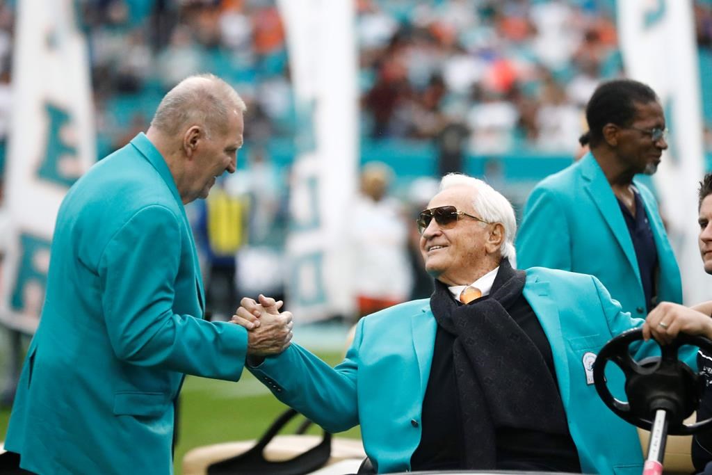 Shula, winningest coach in pro football history, dies at 90