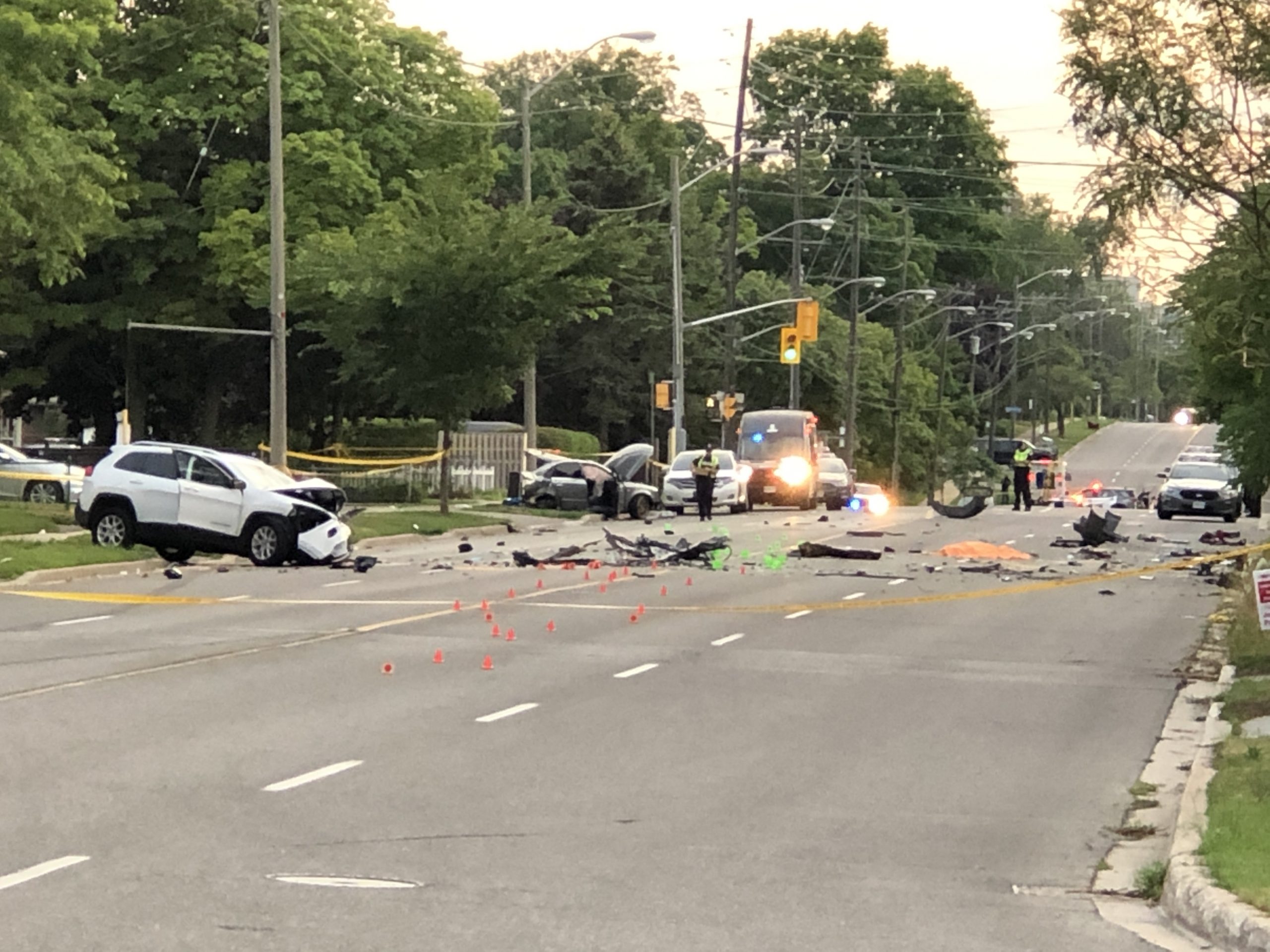 Man killed in multi-vehicle collision in Toronto's east end