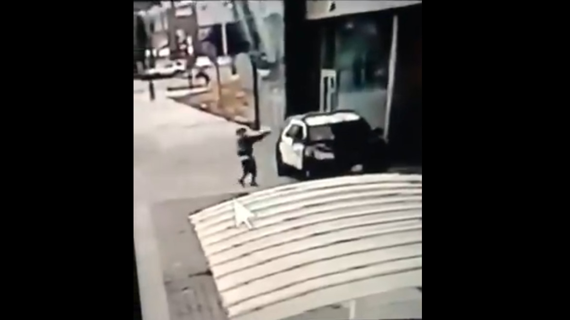 2 California deputies shot in apparent ambush in patrol car