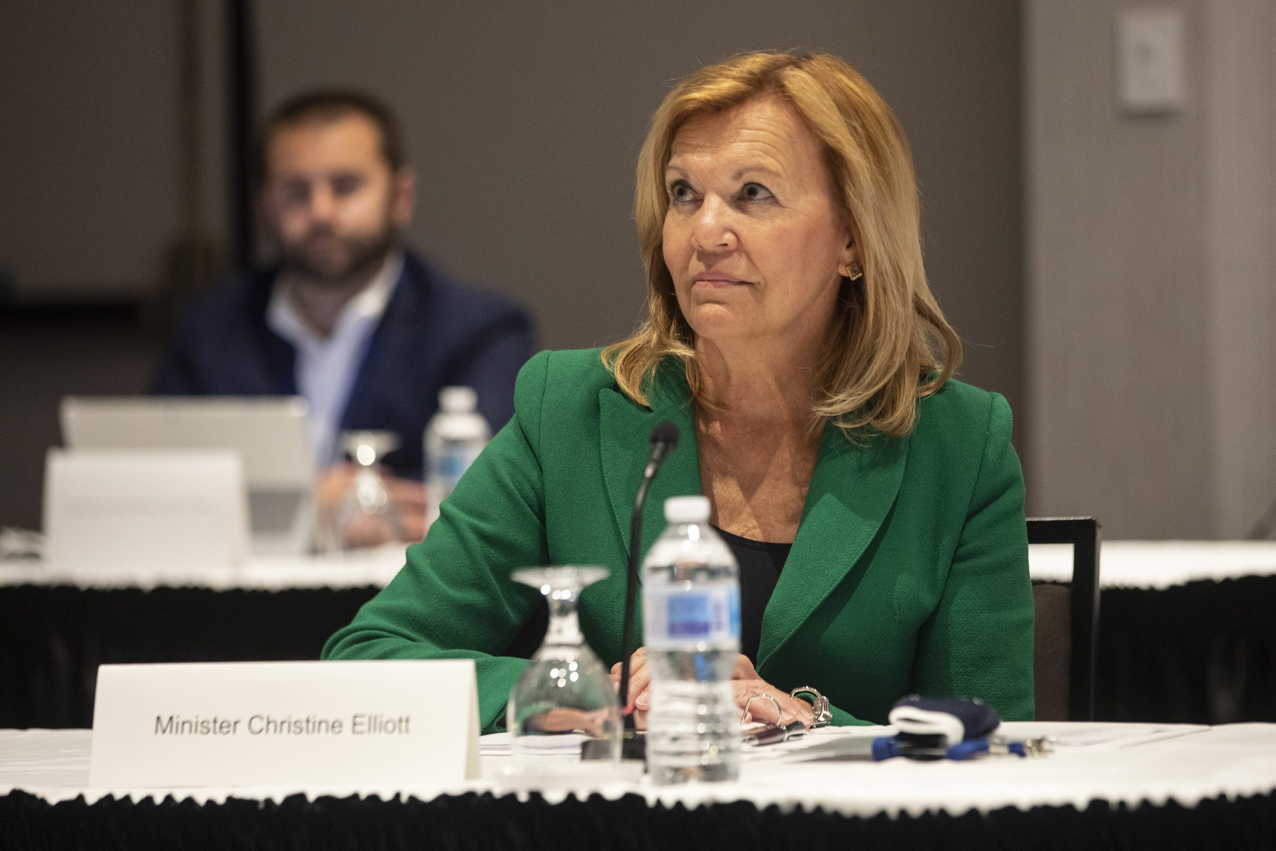 Health minister Elliott to receive AstraZeneca vaccine on camera Monday