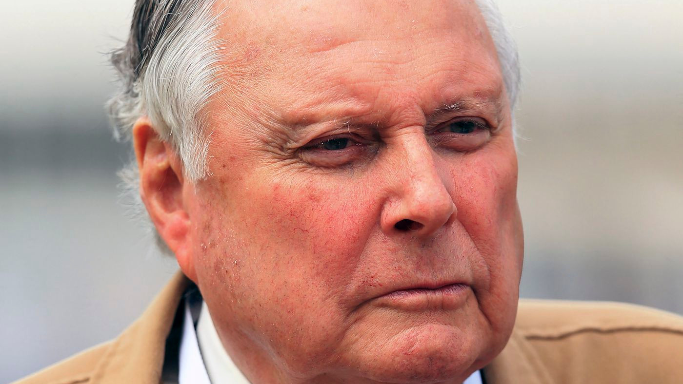 Peter Alliss, the 'Voice of Golf' on British TV, dies at 89