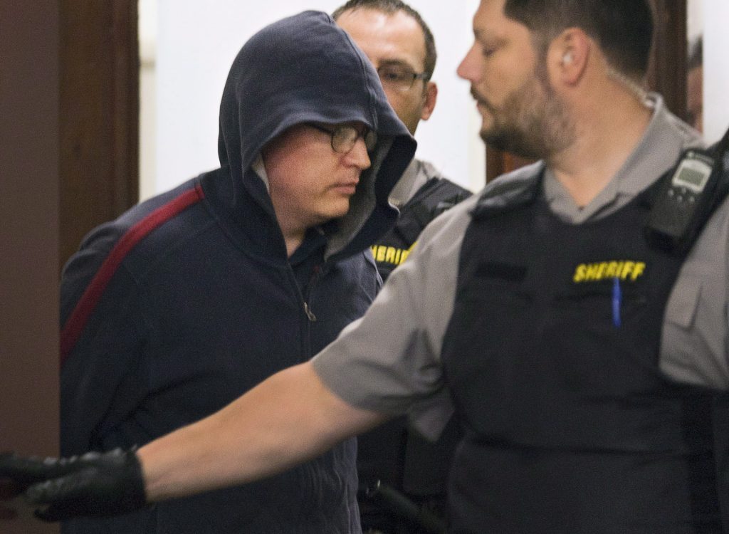 Canada's spy-catching system caused delay, angst in Delisle case: former FBI official