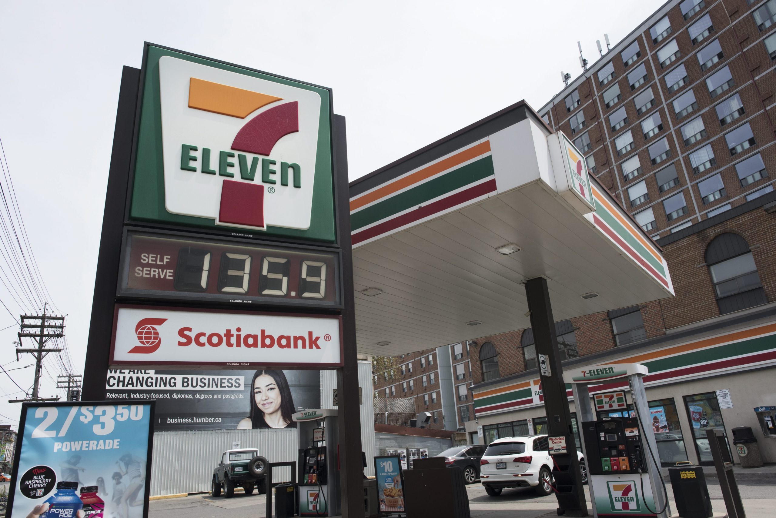 Sixty-one 7-Eleven stores in Ontario applying for liquor licenses