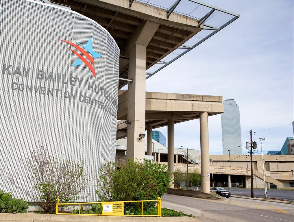 Dallas convention centre readies to house immigrant teens