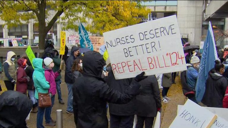 'It's insulting and nurses are done': Ontario nurses rally against Bill 124