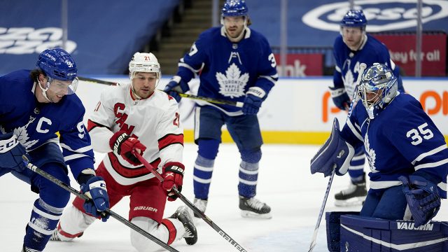 Matthews, Marner each with 2 goals as Maple Leafs win OT thriller vs ...