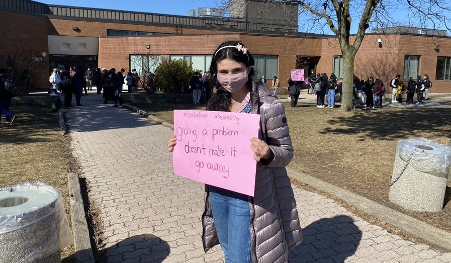 Students at 11 Toronto high schools to protest end of Ontario mask mandate