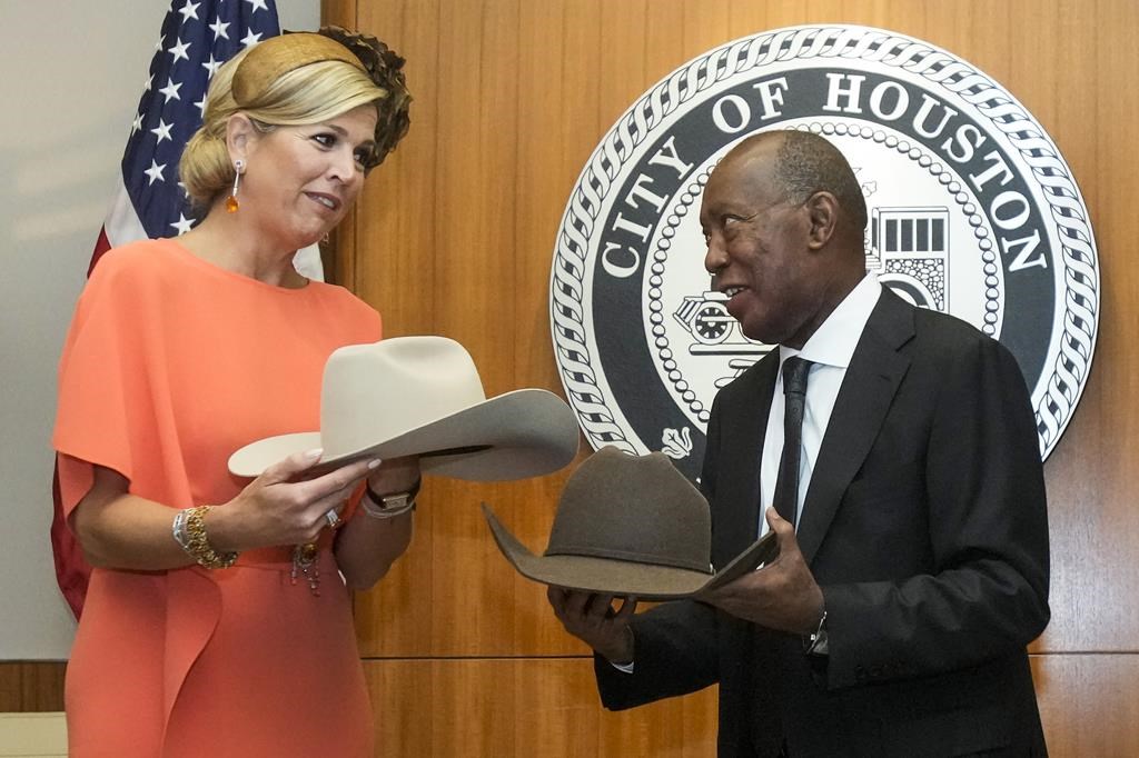 Dutch queen learns about flood control during Houston visit