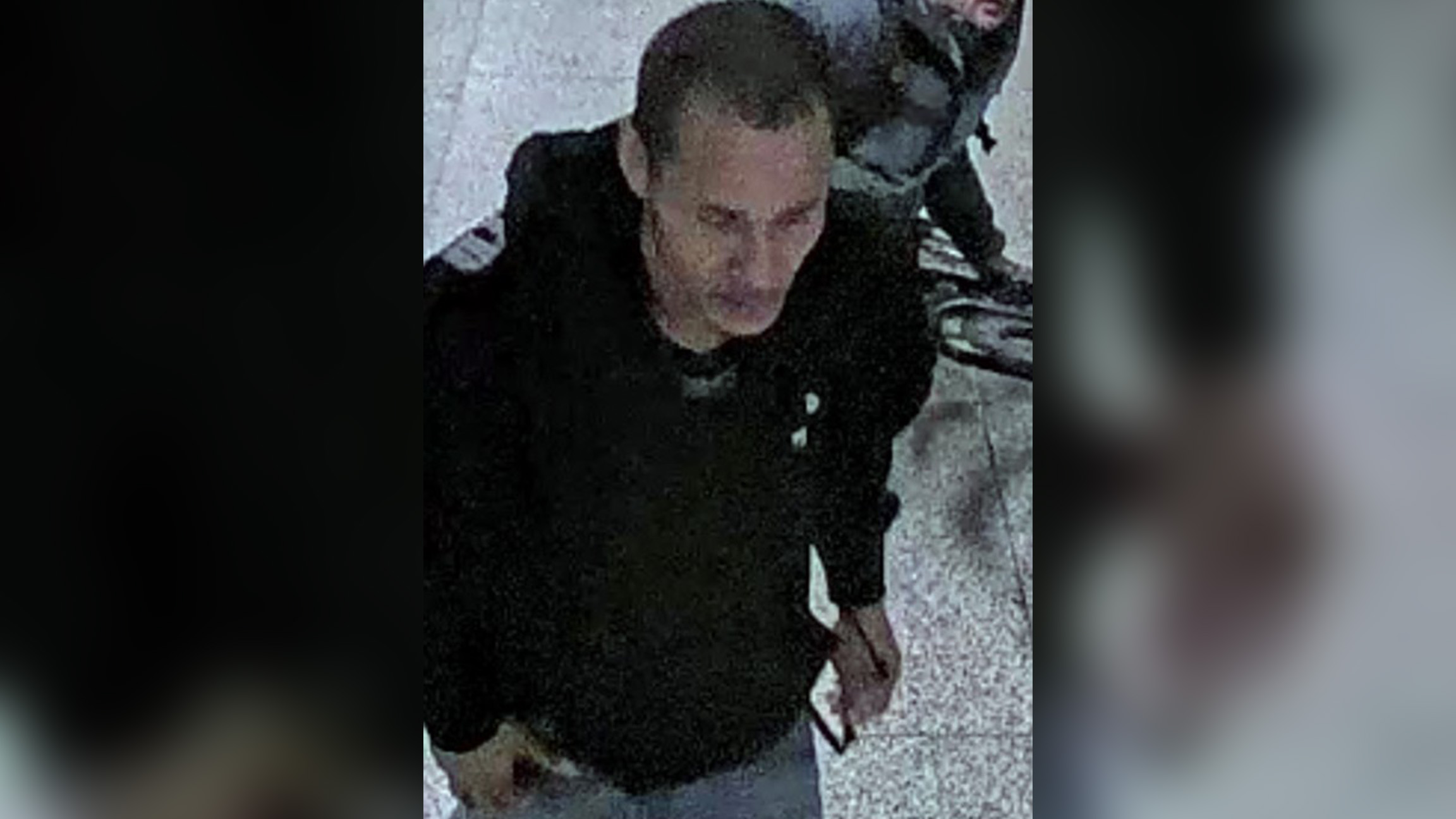 Police seek 'violent' suspect in east end robbery and assault