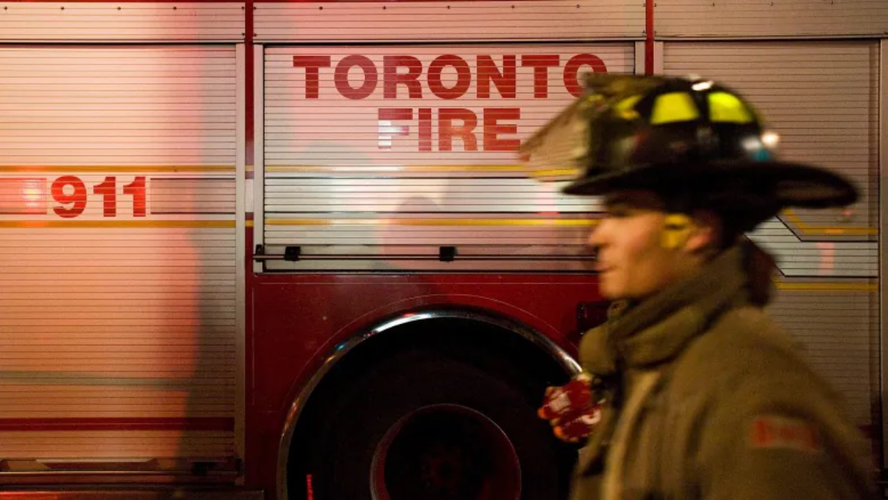 Body found inside RV after vehicle fire in east Toronto