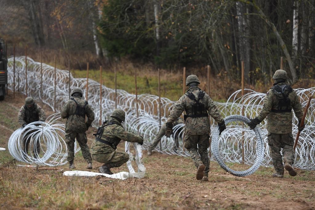Migrant border crossings rise at Poland-Belarus border