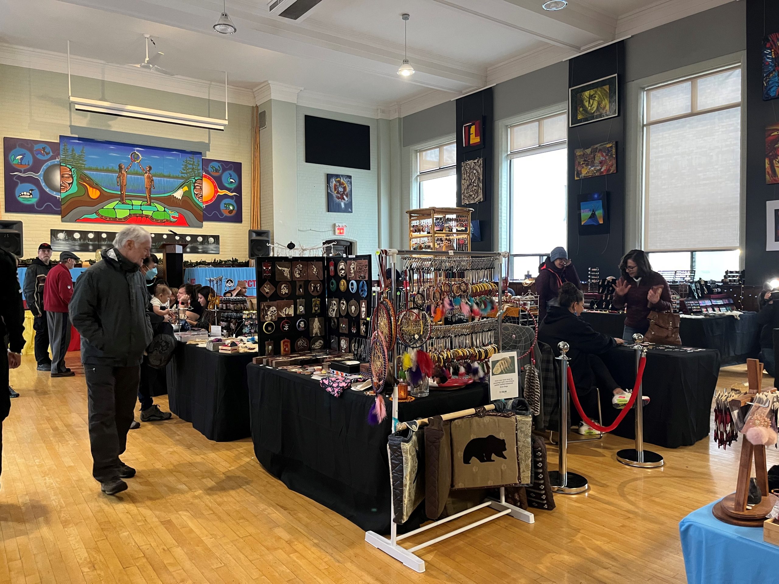 Indigenous artisans from across Canada showcased at Toronto market