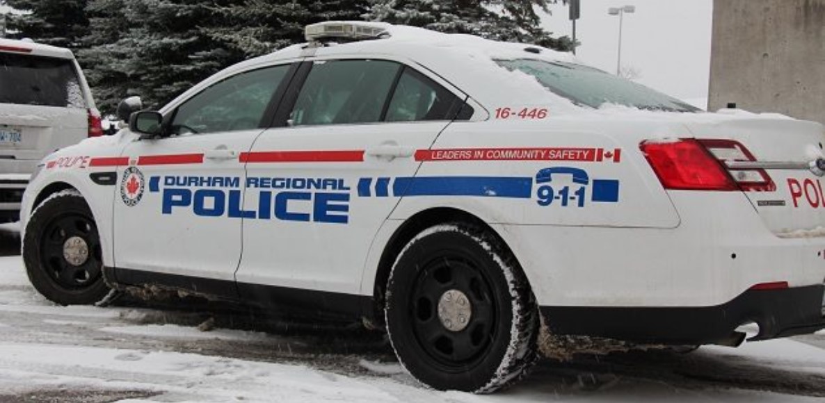 Police search for woman in distress with male driver in Oshawa