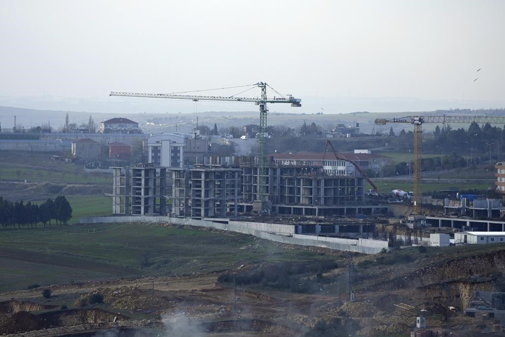 Home prices, rents skyrocket in Turkey amid economic turmoil