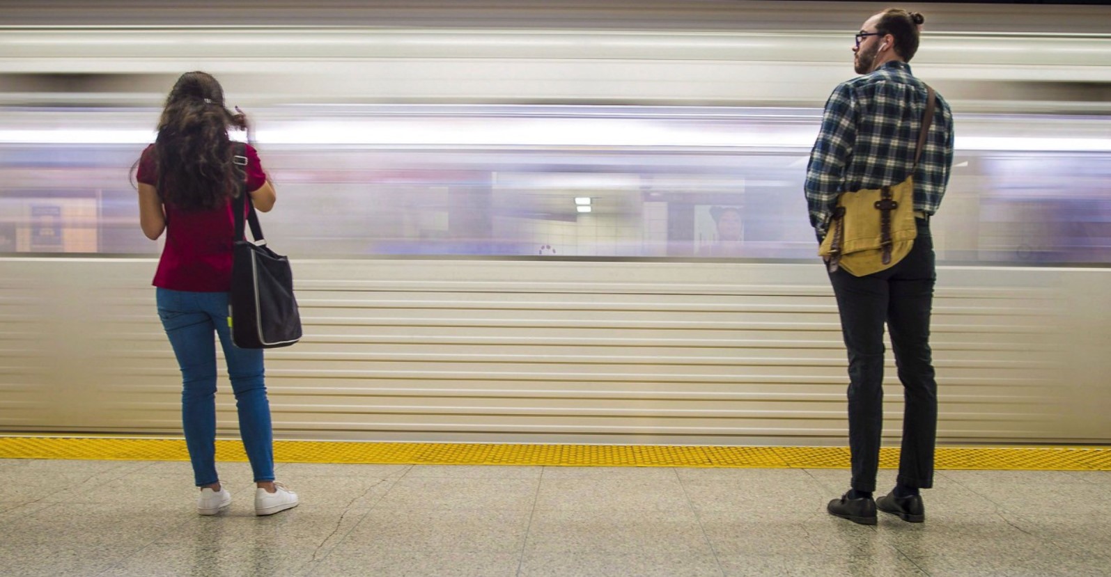 Renewed calls for cell service underground amid TTC safety concerns