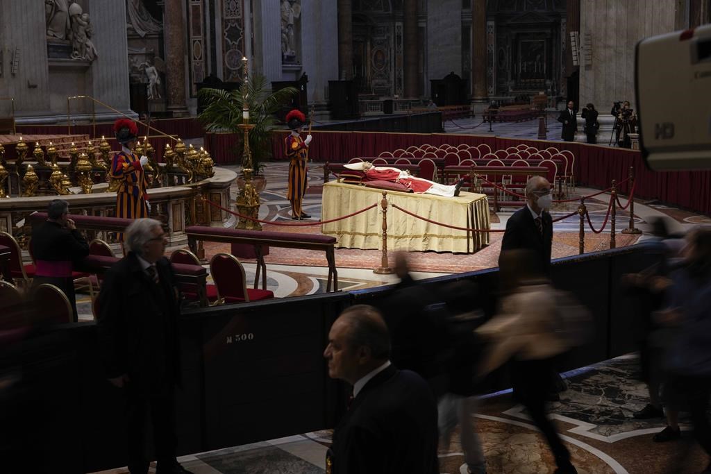 More than 60,000 view Pope Emeritus Benedict XVI body at Vatican