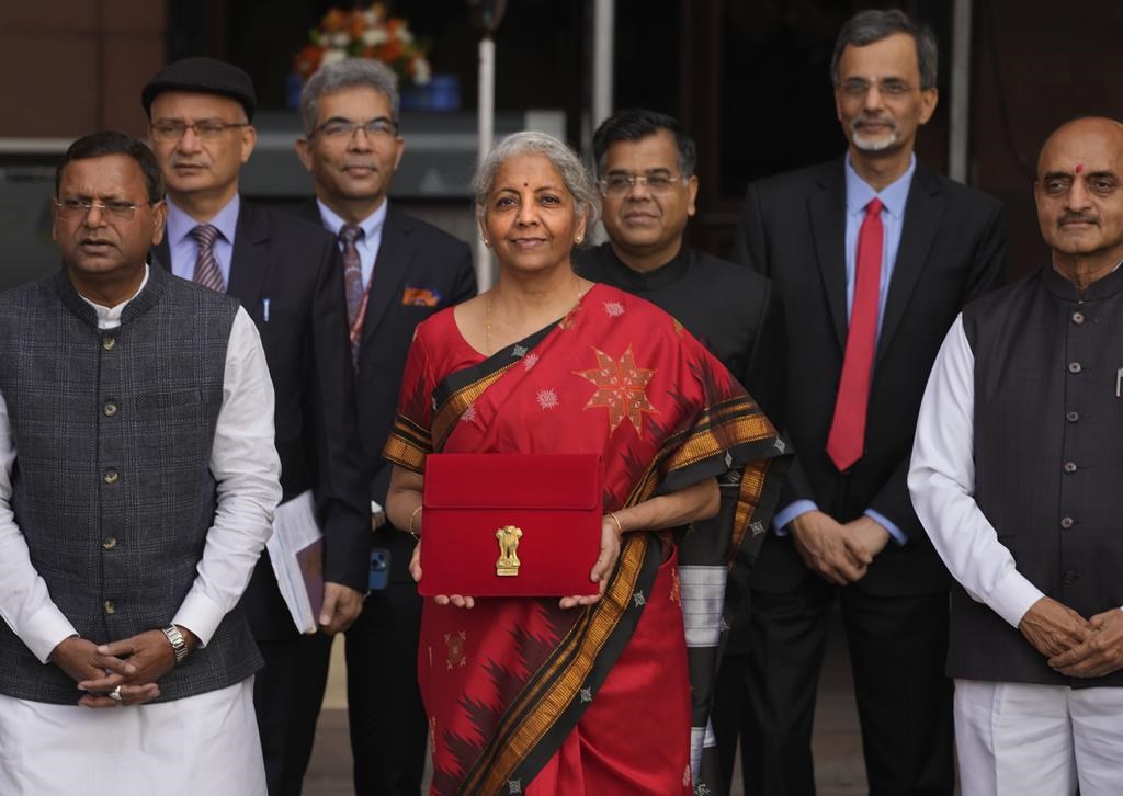 India's finance minister announces new clean energy funds