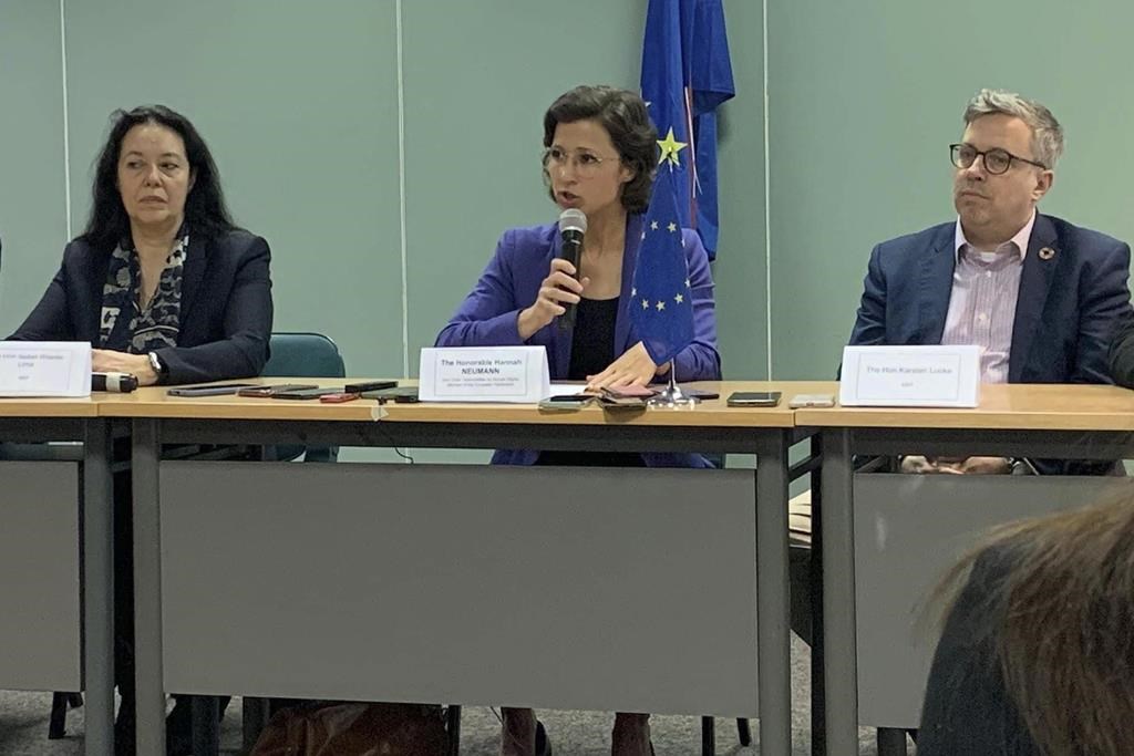 EU: Freeing ex-senator can help Manila keep trade incentives