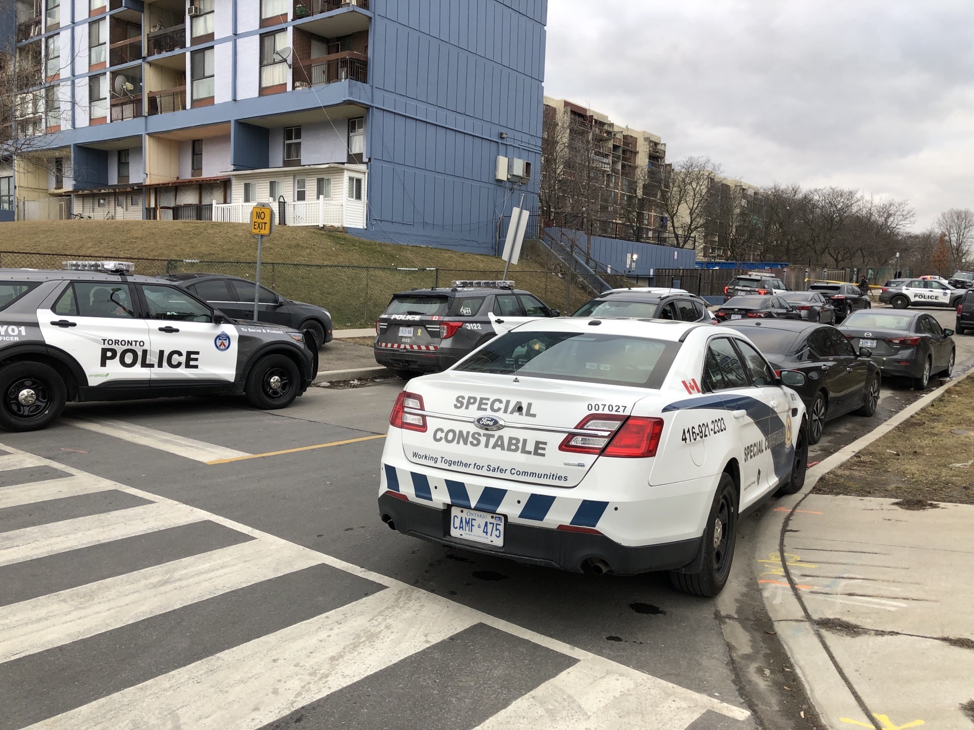 2 shot in North York, shooter at large