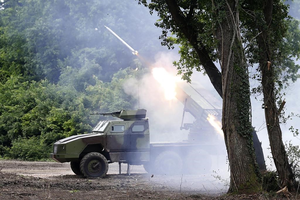 Serbia denies it has supplied weapons to Ukraine