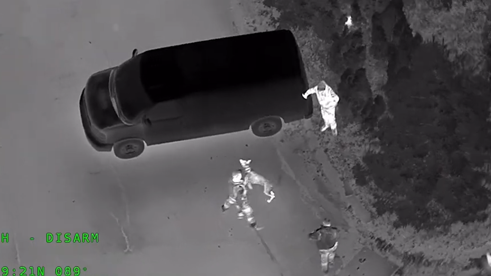 Air footage shows arrest of vehicle theft suspects in York Region