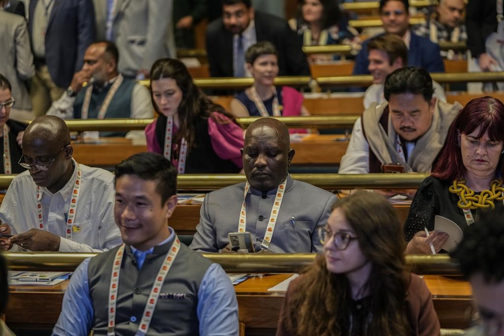 G20 delegates begin meeting in disputed Kashmir, with region's intense ...