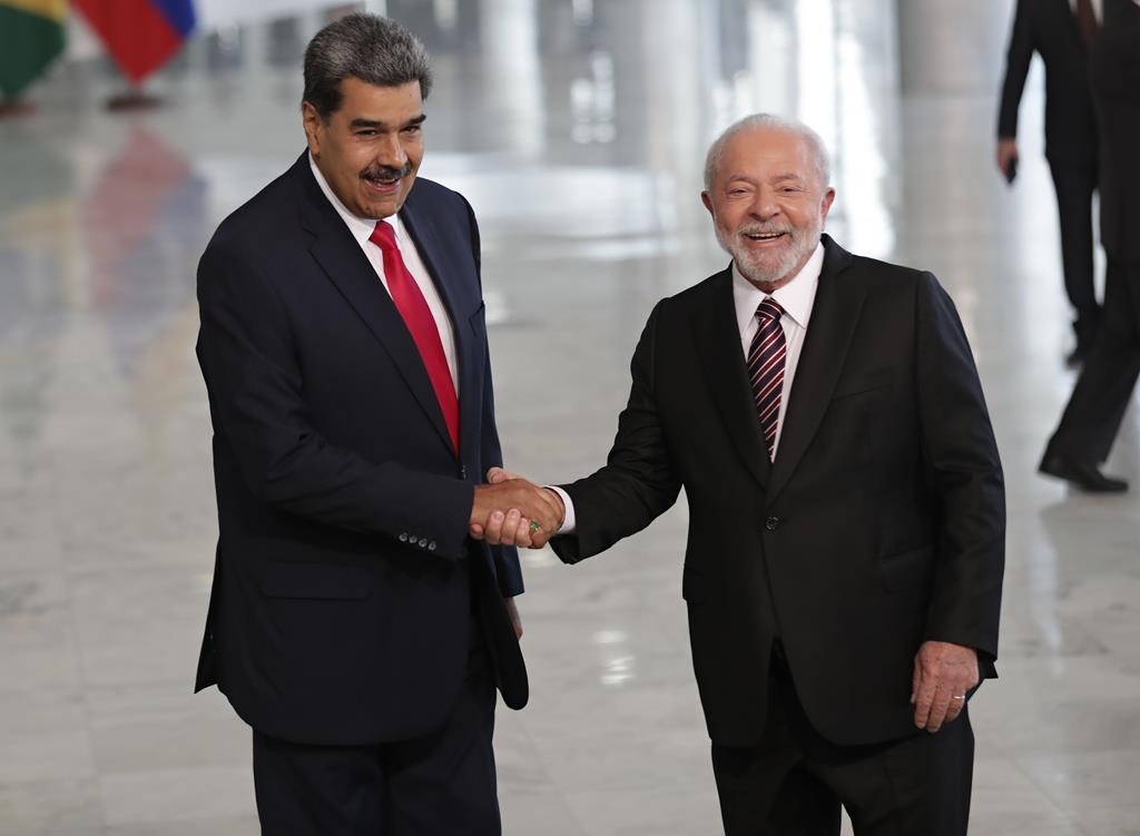 South America's presidents gather in Brazil for first regional summit ...
