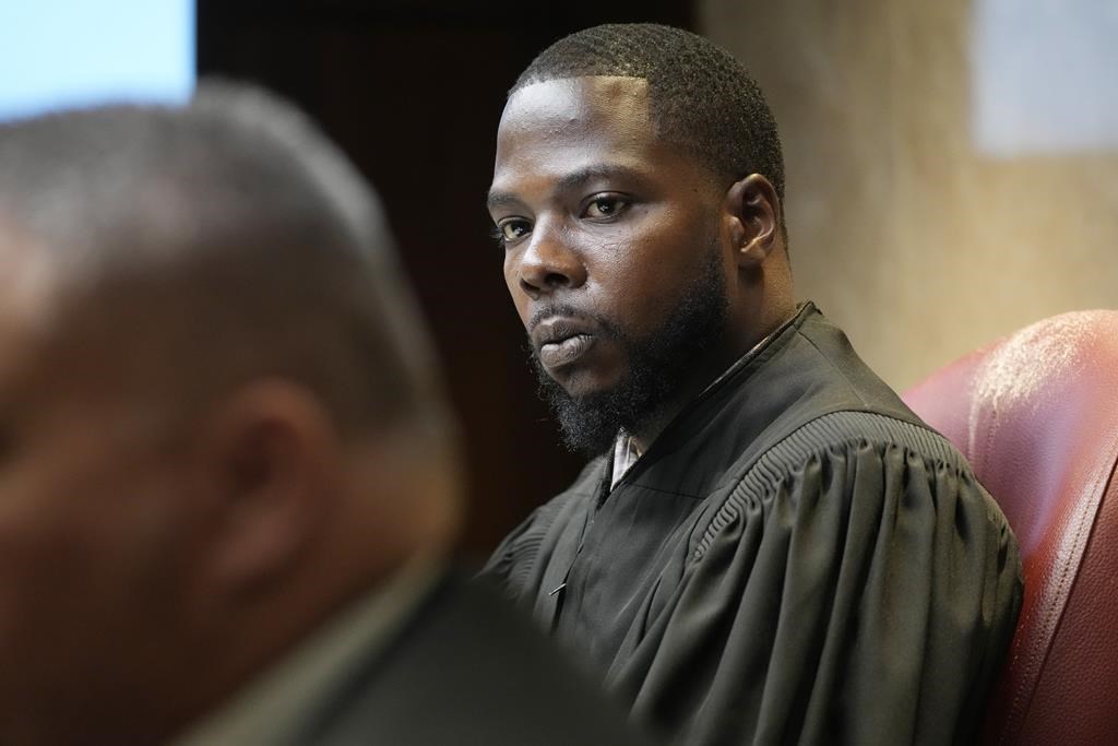 Prosecutor urges life sentence for Michigan shooter who killed 4 students