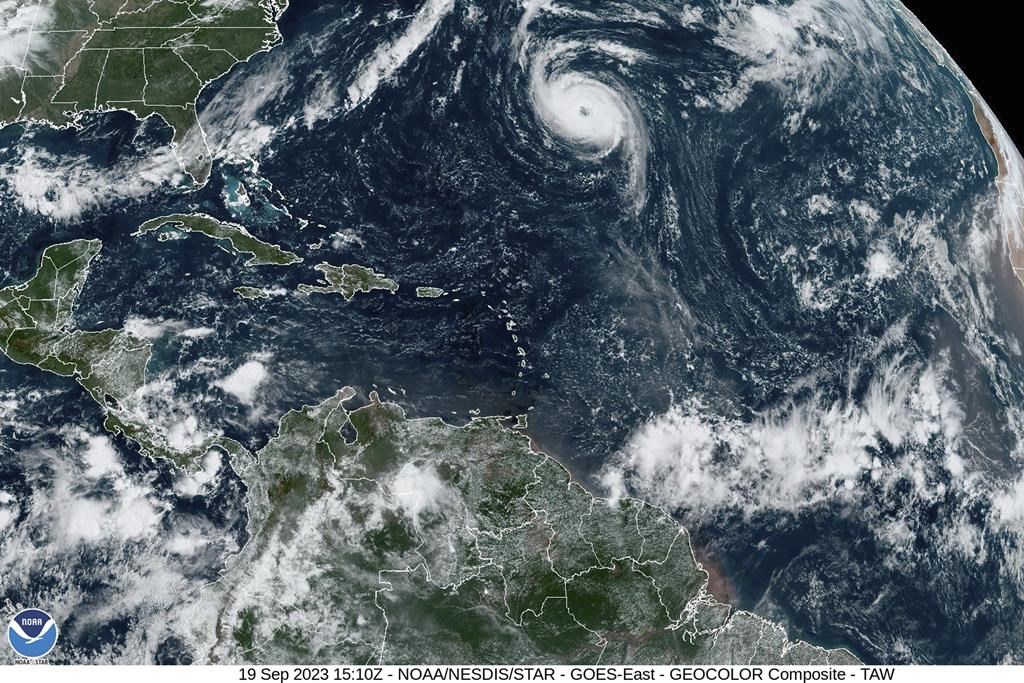 Hurricane Nigel strengthens, gaining Category 2 status far from land ...