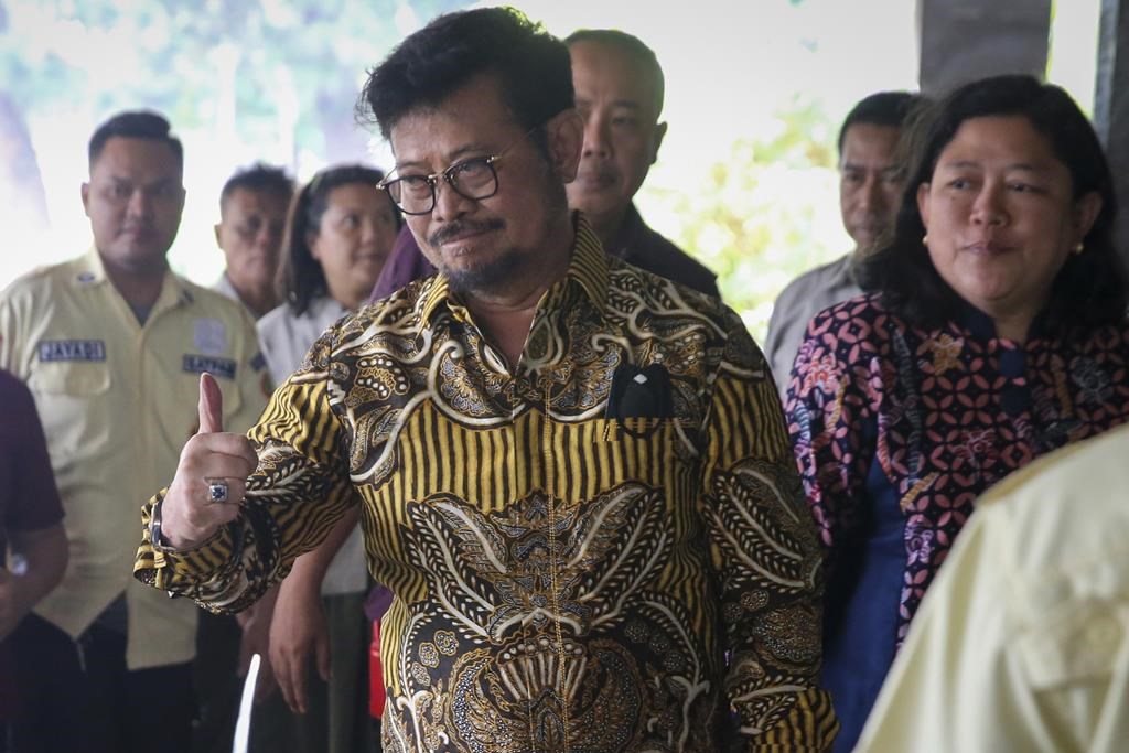 Indonesia's agriculture minister resigns amid a corruption investigation Indonesia's agriculture minister resigns amid a corruption investigation