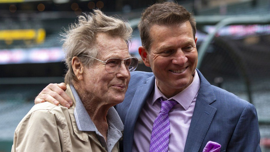 'Love Story,' 'Paper Moon' actor Ryan O'Neal dead at 82