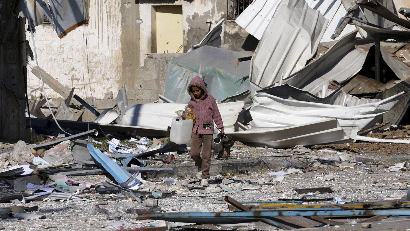 More than 30 Palestinians killed in Israeli Gaza strikes while fears ...