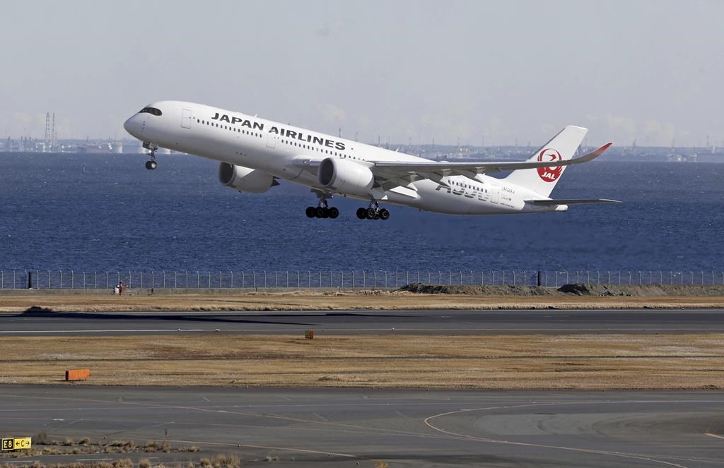 Flights resume on repaired Tokyo runway a week after fatal collision