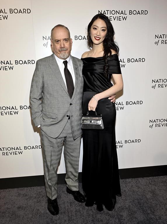 Daniel Day-Lewis breaks from retirement to fete Martin Scorsese at ...