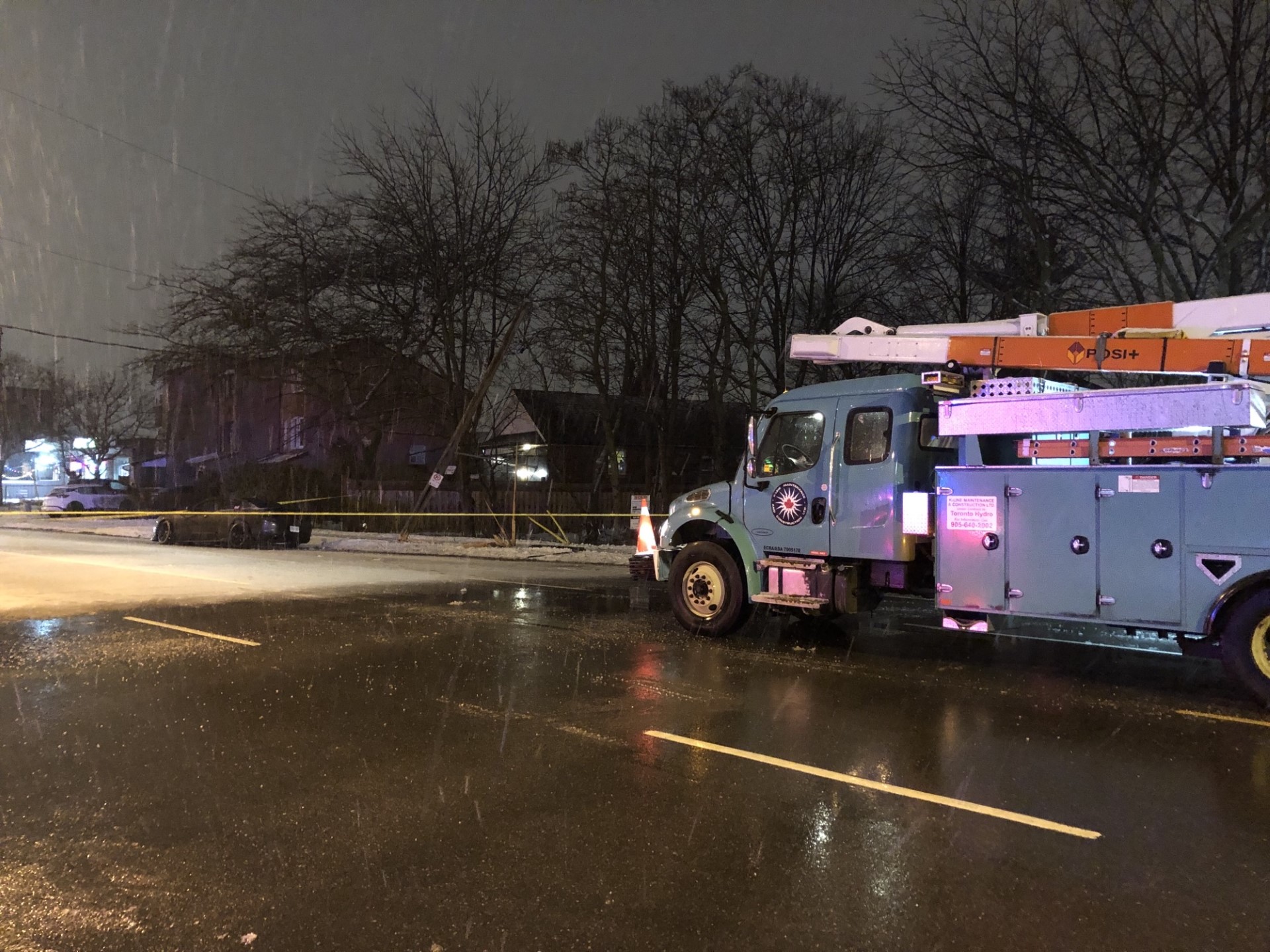 Mississauga transit bus crashes into hydro pole
