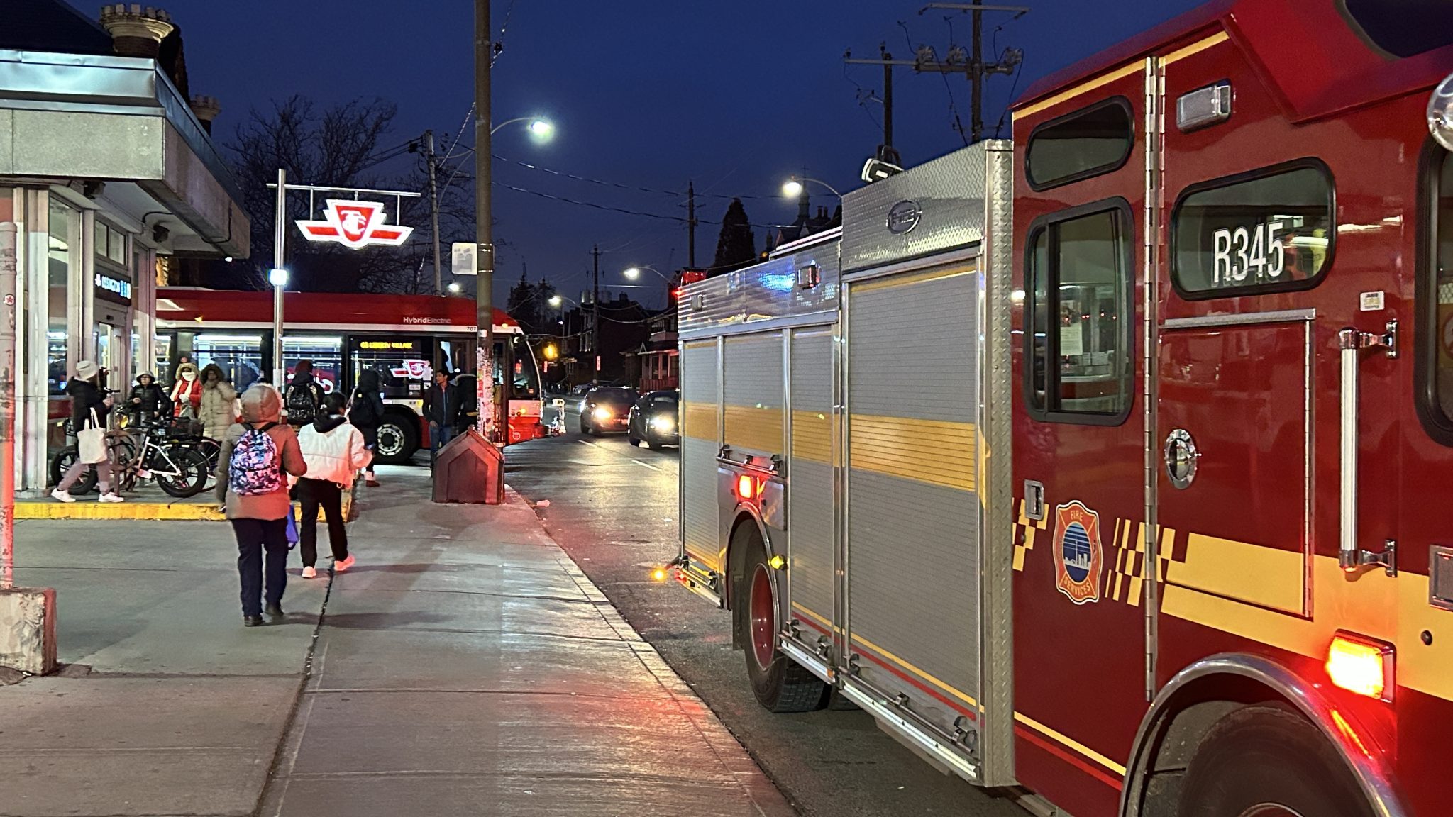 TTC subway service resumes on Line 2 following injury on tracks