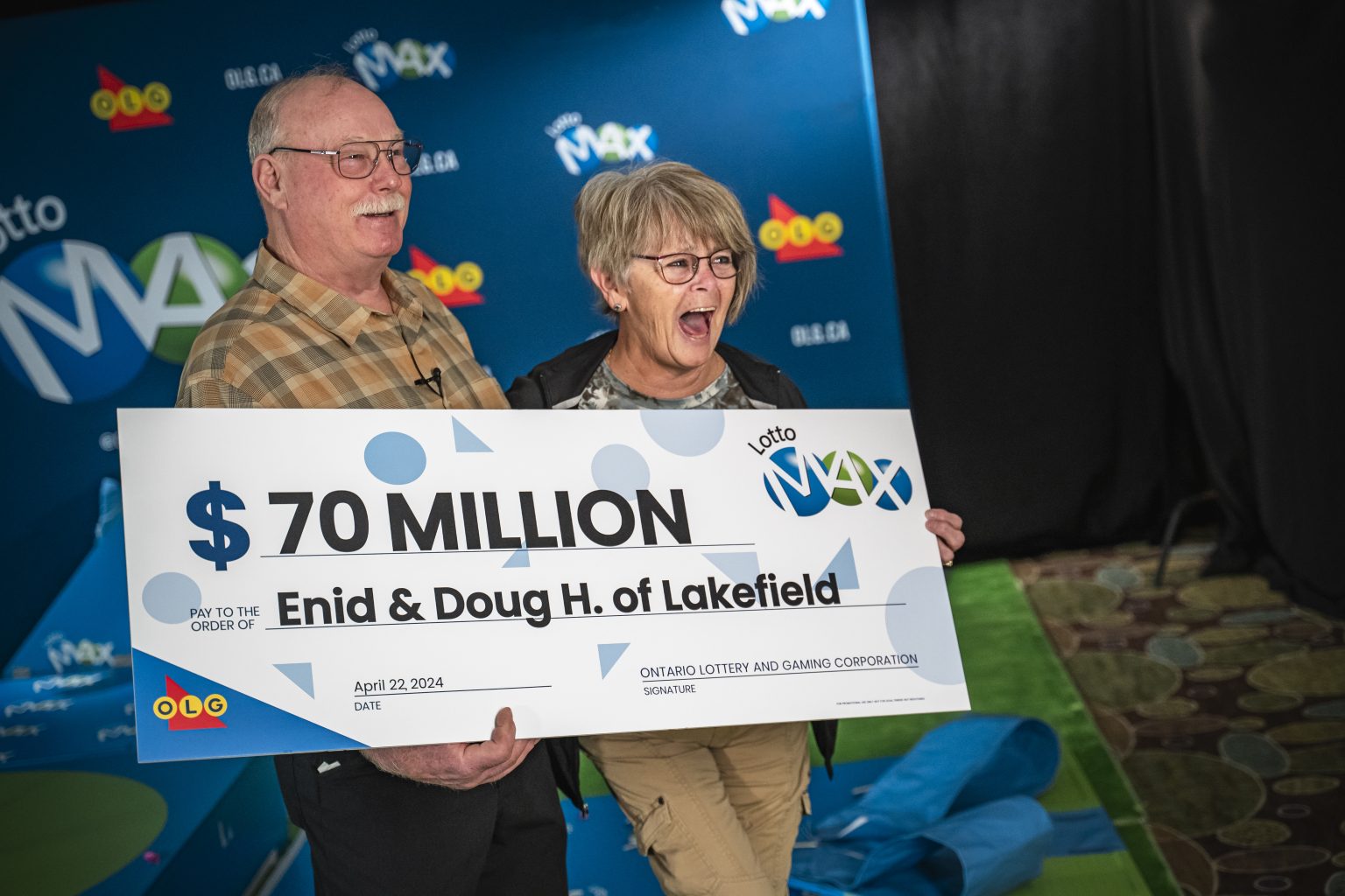 'I was shaking': Ontario couple wins $70M OLG Lotto Max