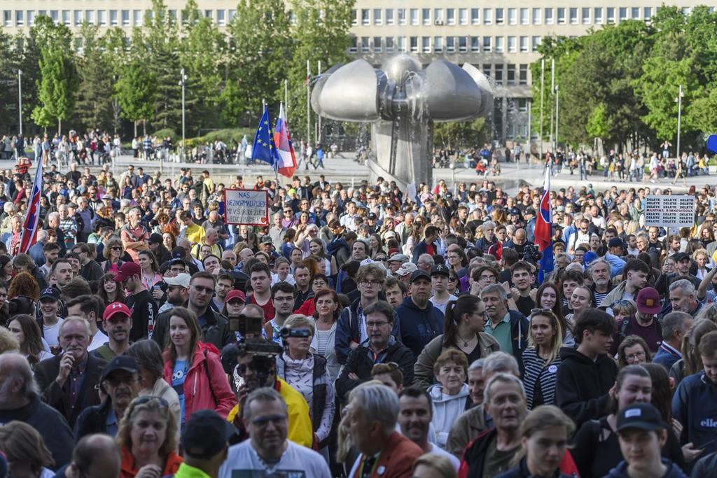 Thousands rally in Slovakia to protest a controversial overhaul of ...