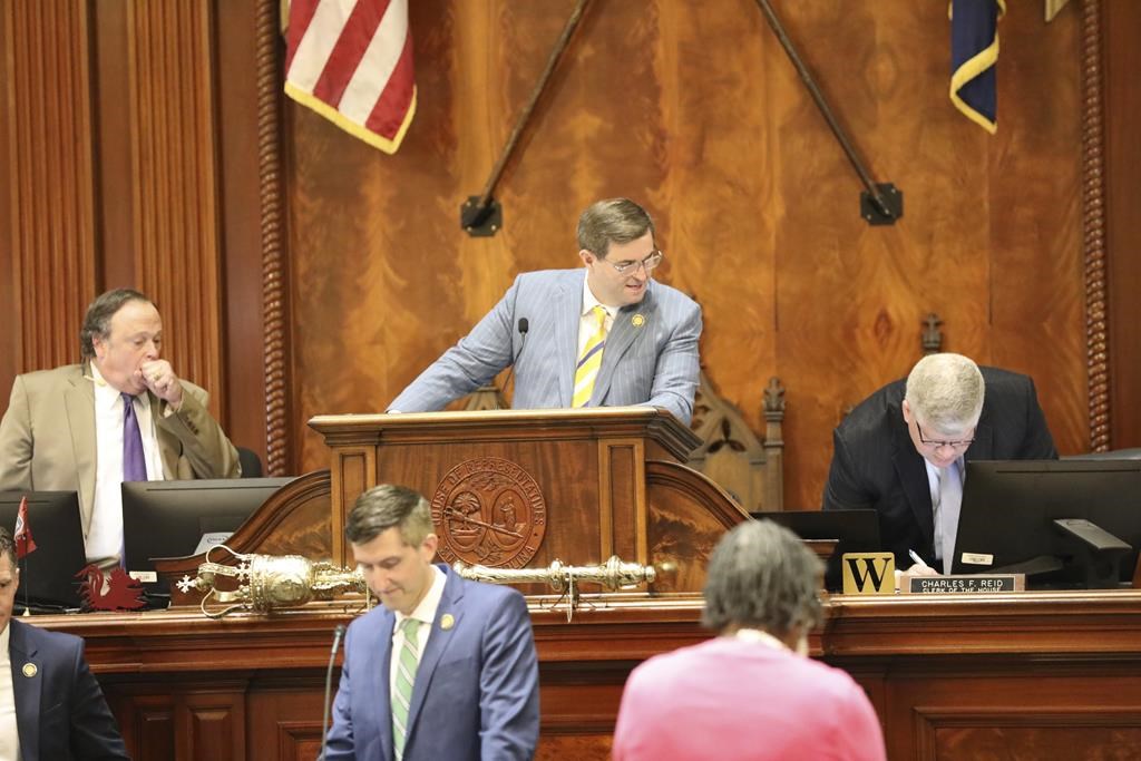 South Carolina Senate turns wide-ranging energy bill into resolution ...