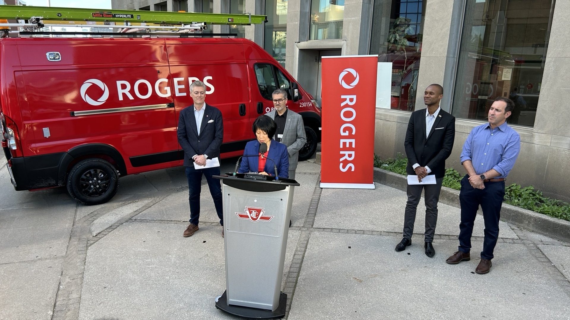 Rogers starts 5G expansion for remaining TTC subway tunnels