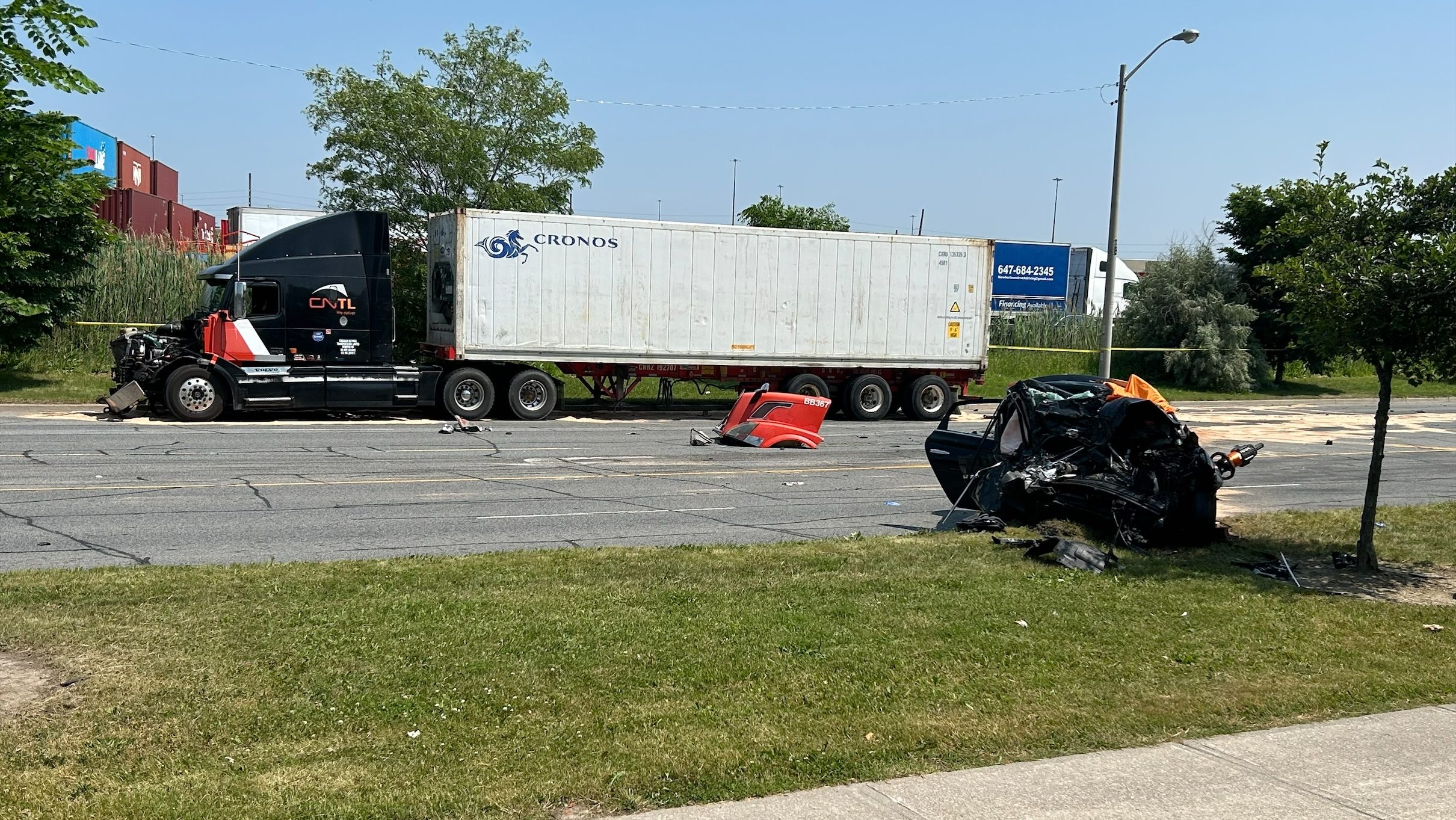 Man dies following two-vehicle crash in Rexdale