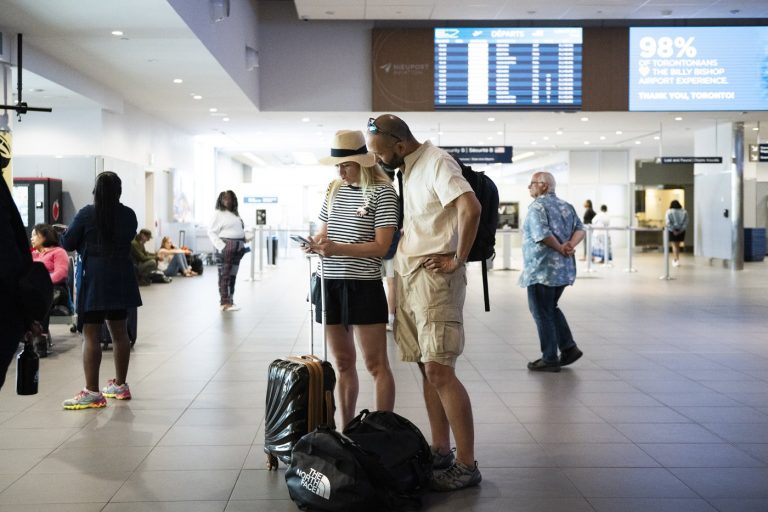 Canadian flights, hospitals, border disrupted during global technology ...