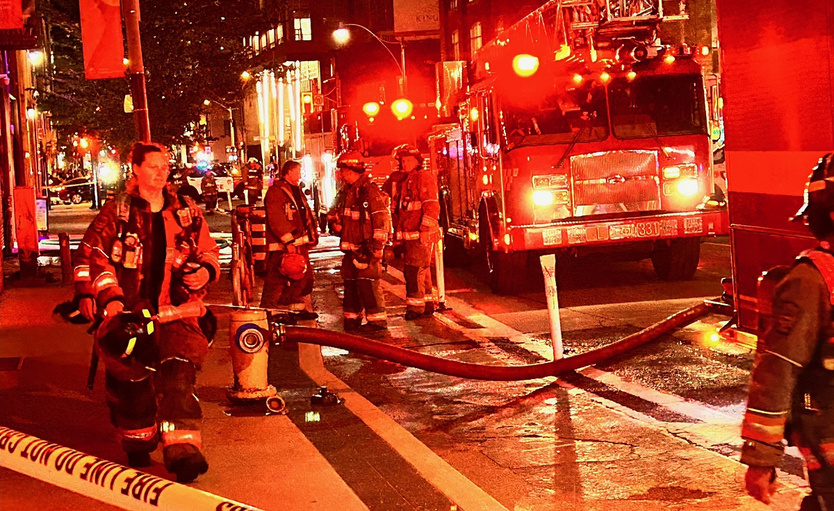 Some downtown Toronto buildings evacuated after gas leak, earlier fire ...