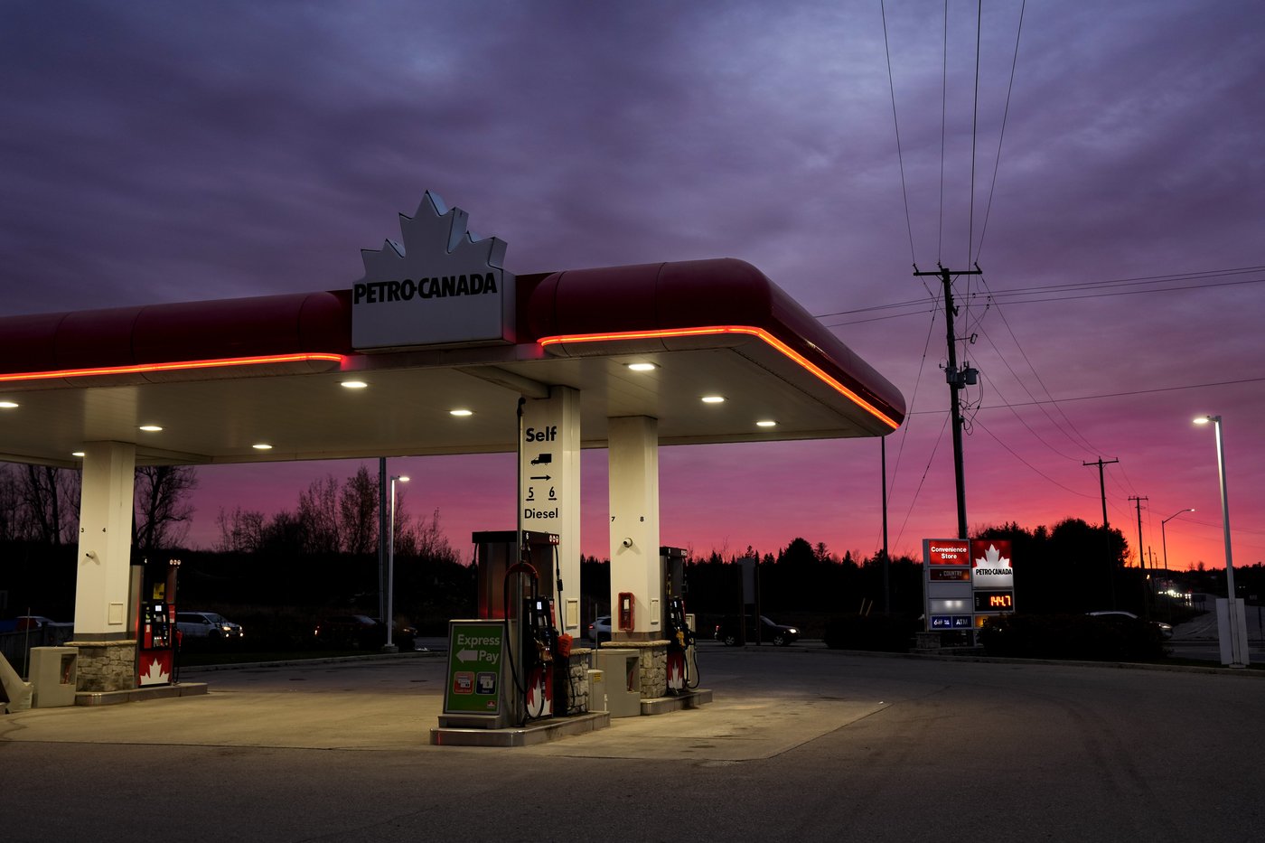 Quebec's move to cut gasoline floor price won't be felt at the pumps ...