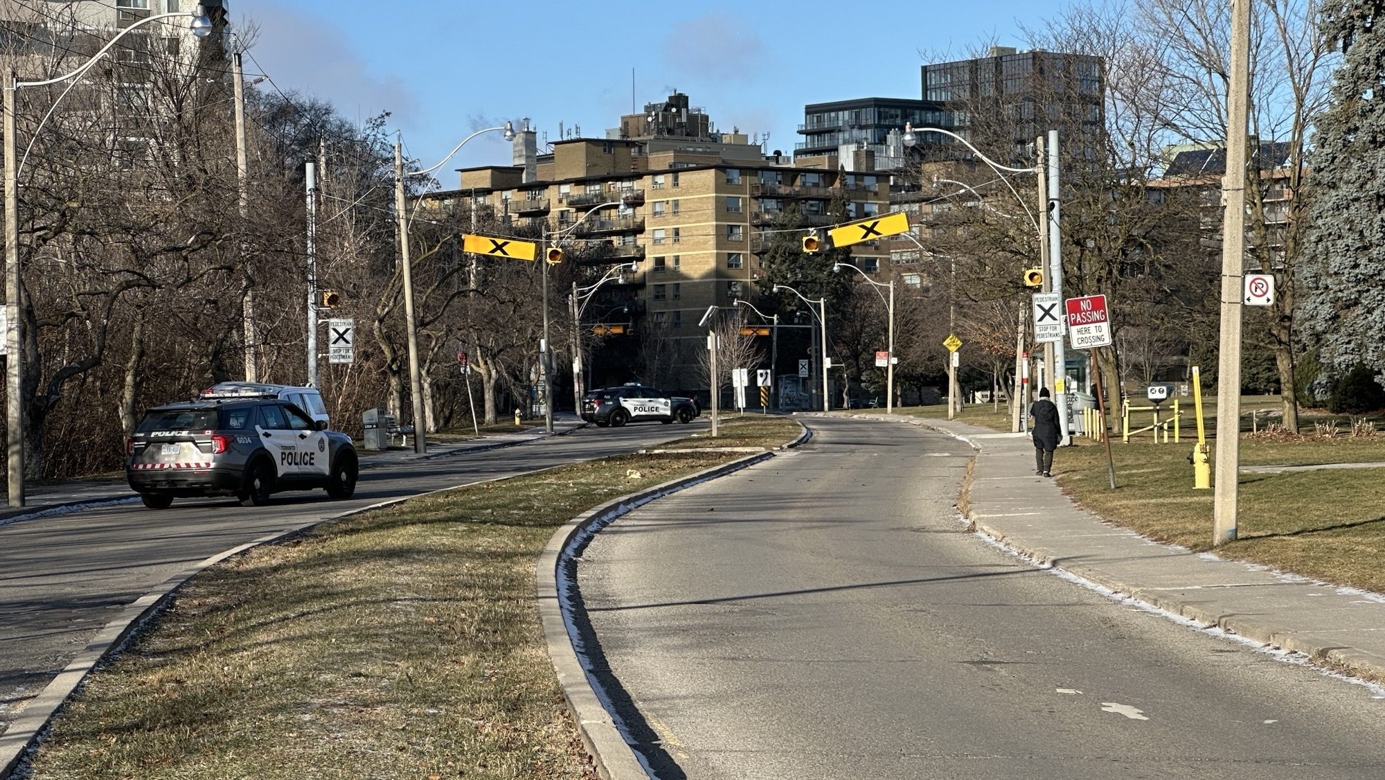 2 pedestrians struck by a vehicle in Forest Hill