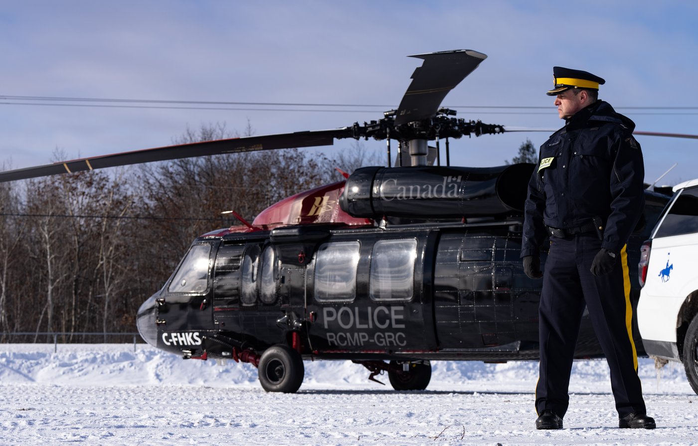 RCMP deploys helicopters to patrol Canada-U.S. border amid tariff threats