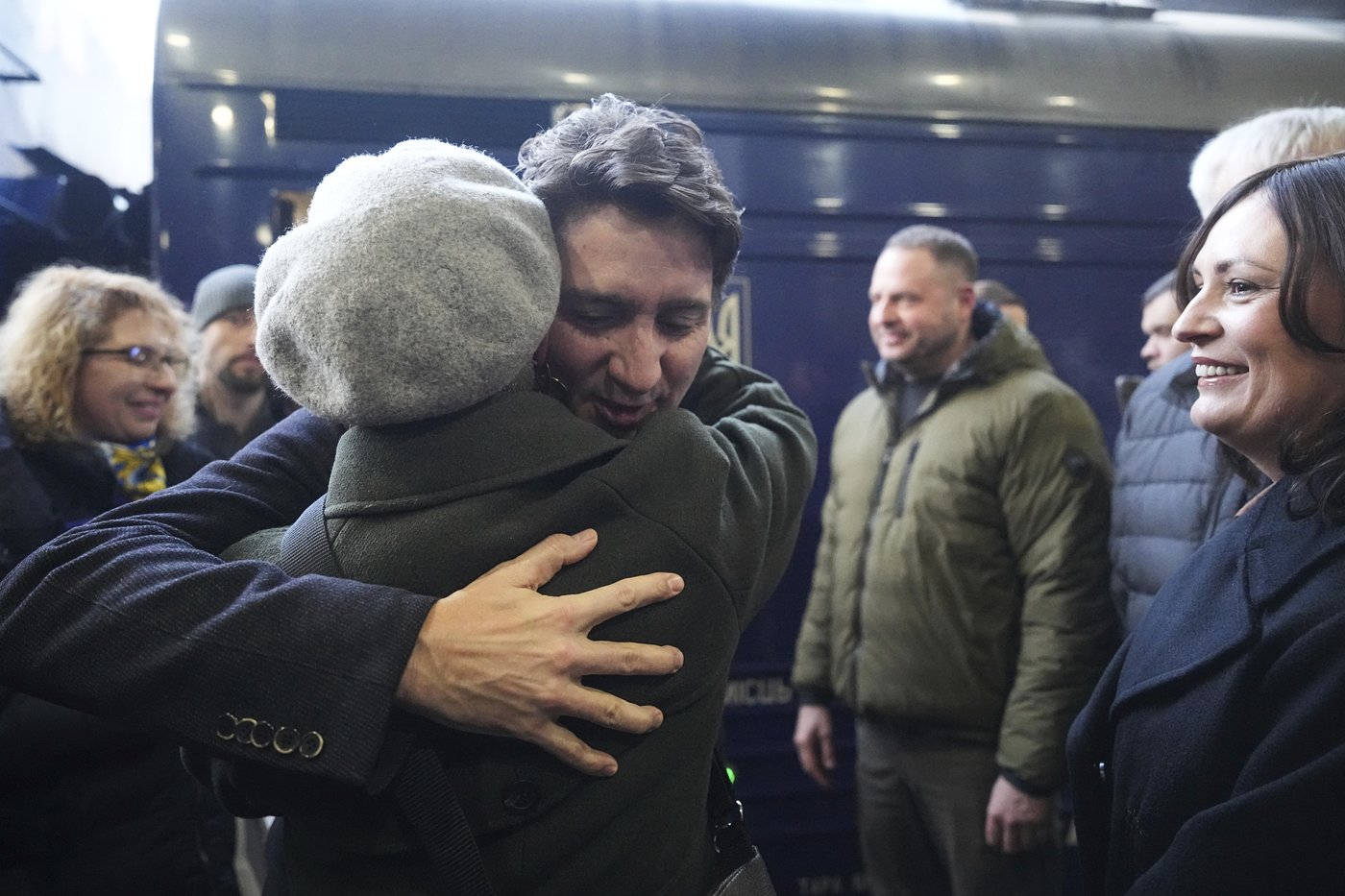 Sending Canadian troops to Ukraine 'on the table' under possible peace ...